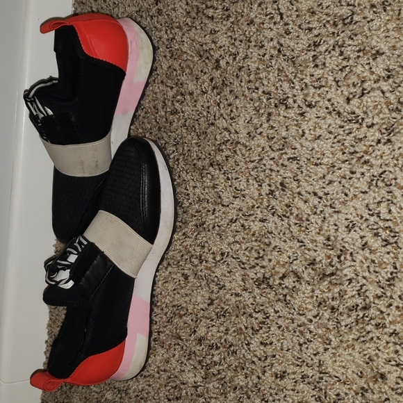 Steve Madden | Shoes | Steve Maden Snickers | Poshmark
